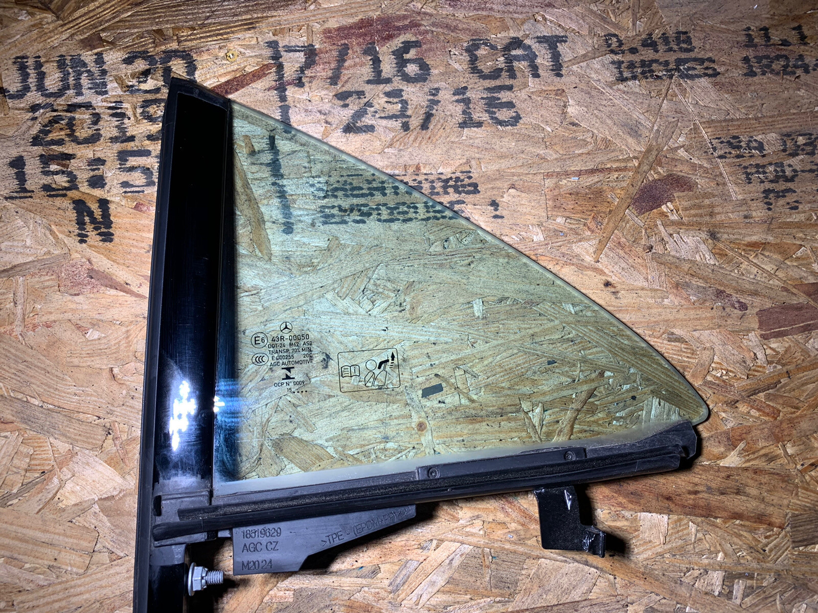2014-2018 Mercedes Benz CLA 45 AMG REAR LEFT CORNER WINDOW A1177300318 ...
