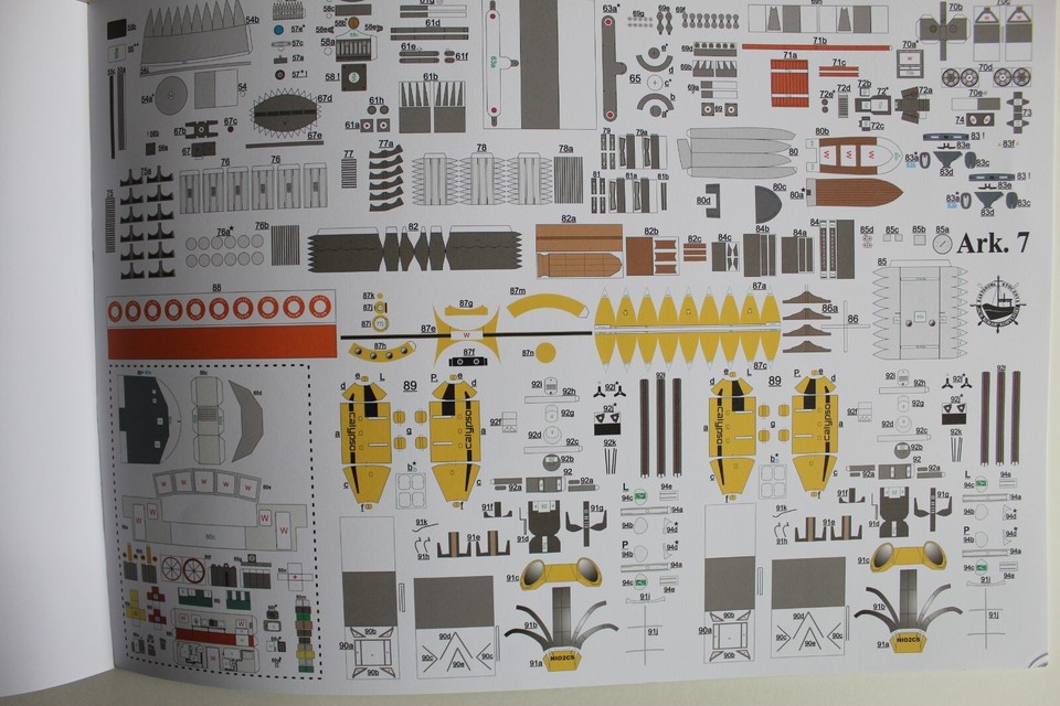 1:100 Jacques Cousteau's oceanographic research ship Calypso paper ...