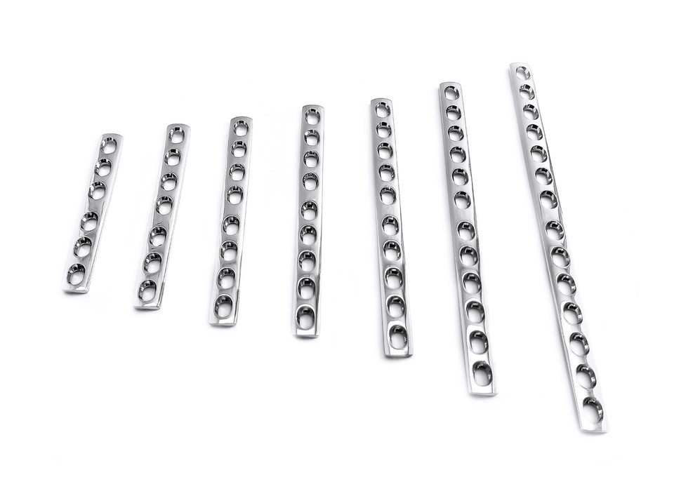 Small DCP Plate with 3.5mm Cortical 50pcs Screw Veterinary Instrument ...