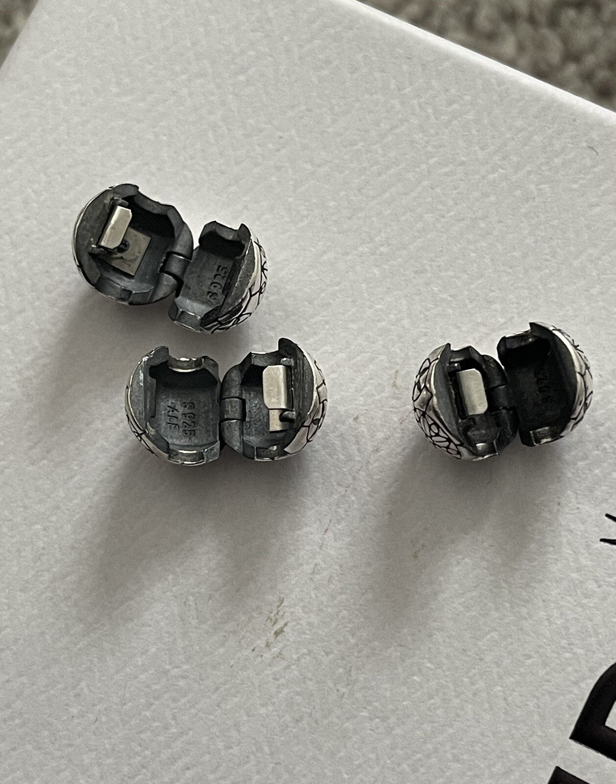 authentic pandora Daisy Flower Clip Retired Charms Ea… - Gem