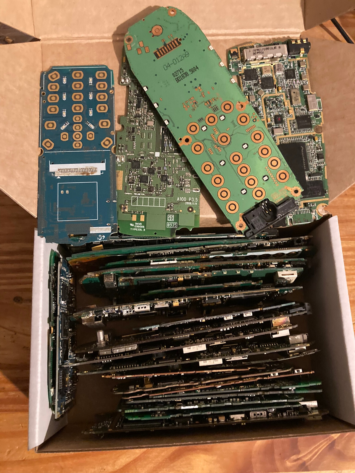 gold scrap electronics old phone circuit boards - 1 pound | eBay