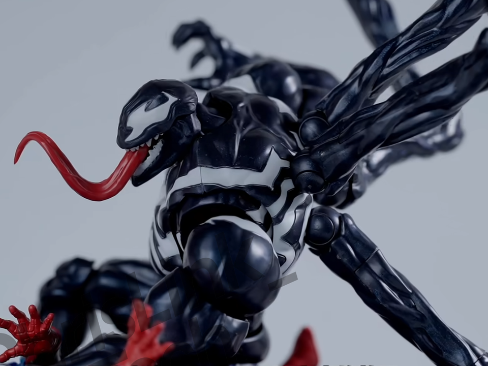 Blokees Marvel Rivals Venom Champion Class Poseable Model Kit Assembly ...