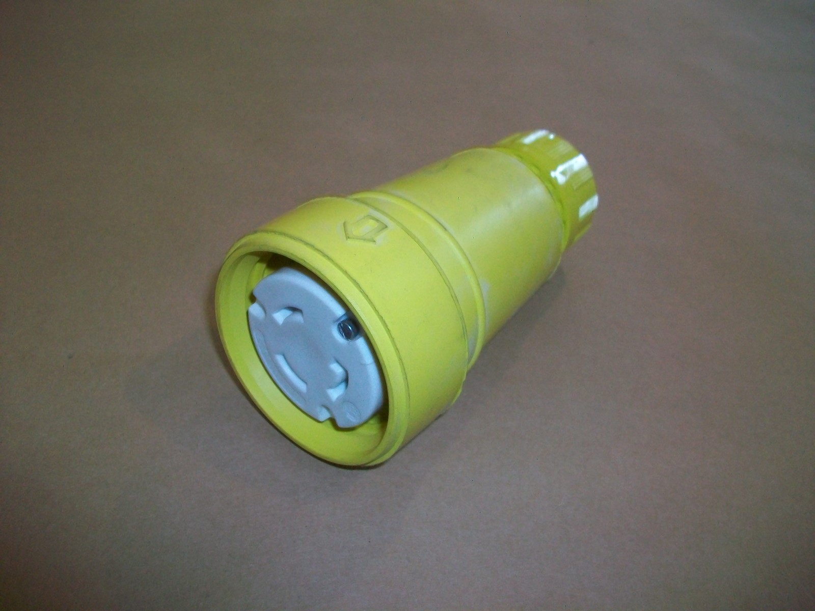 Daniel Woodhead Connectors Plugs 29W08 Turnex 30A 250V NOS for sale ...