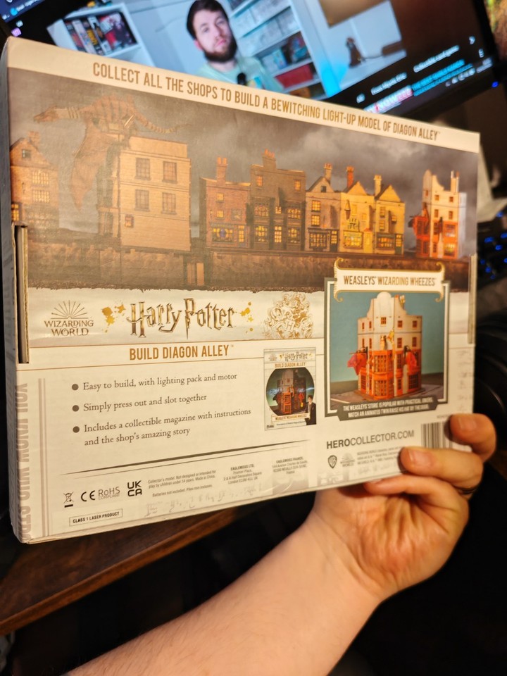 Collectible Treasures - Fantastic Beasts - Pile Of Baby Nifflers ...