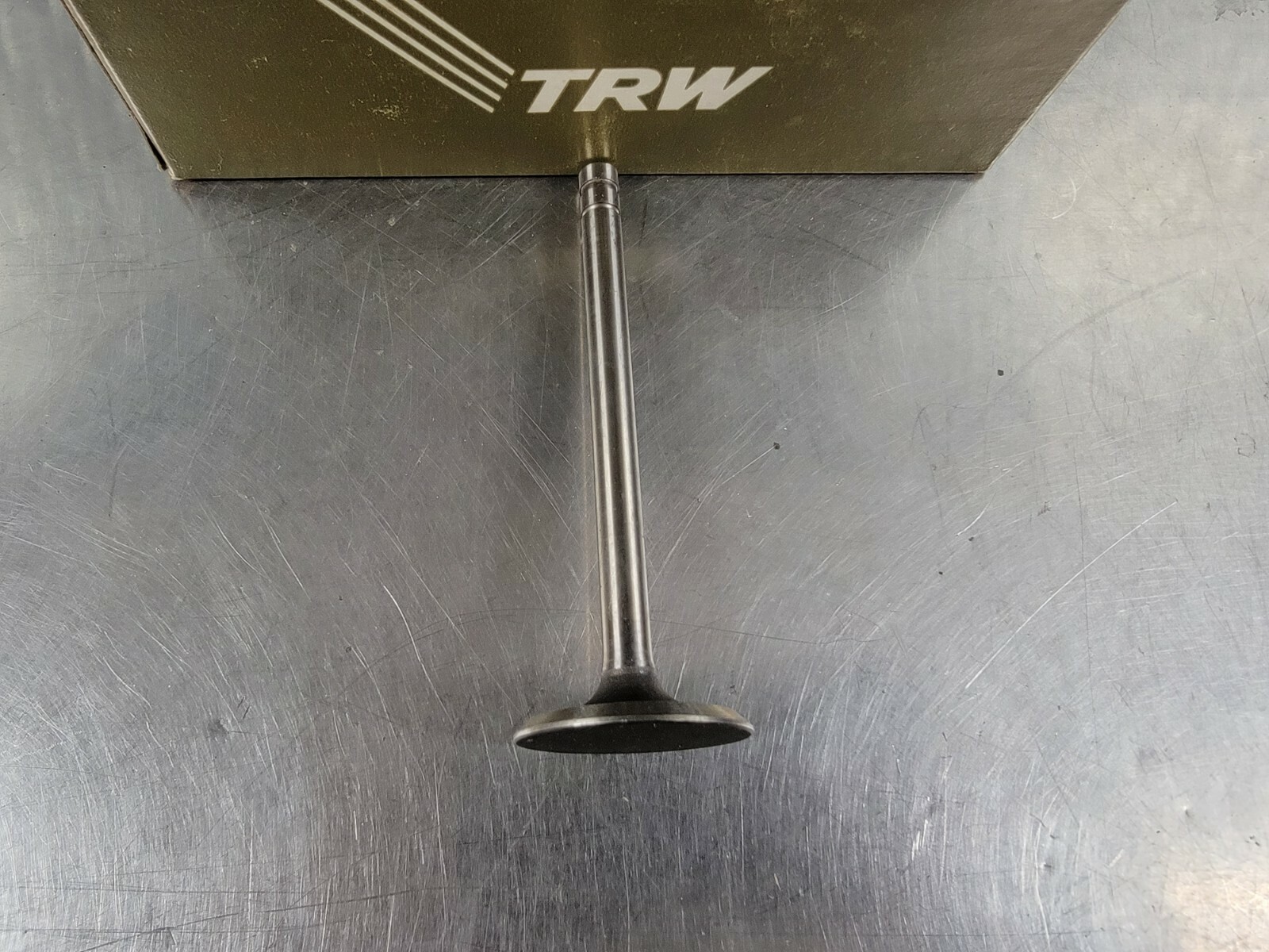 NOS TRW Exhaust Valves V2200 Set of 6 1 for sale online | eBay