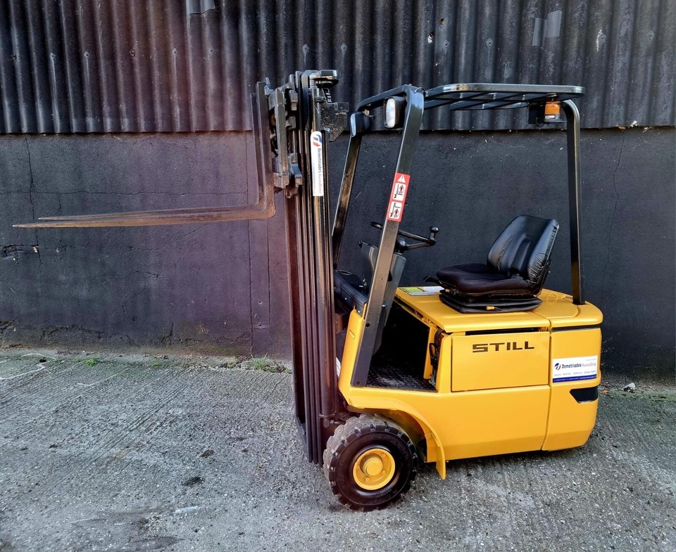 Still R50-15 Electric Counterbalance Forklift Truck/Triple Mast ...