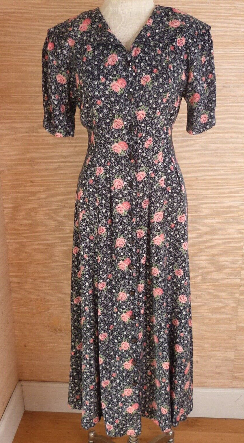 VTG Maggie Lawrence Cottage Rose Core Black Floral Ma… - Gem