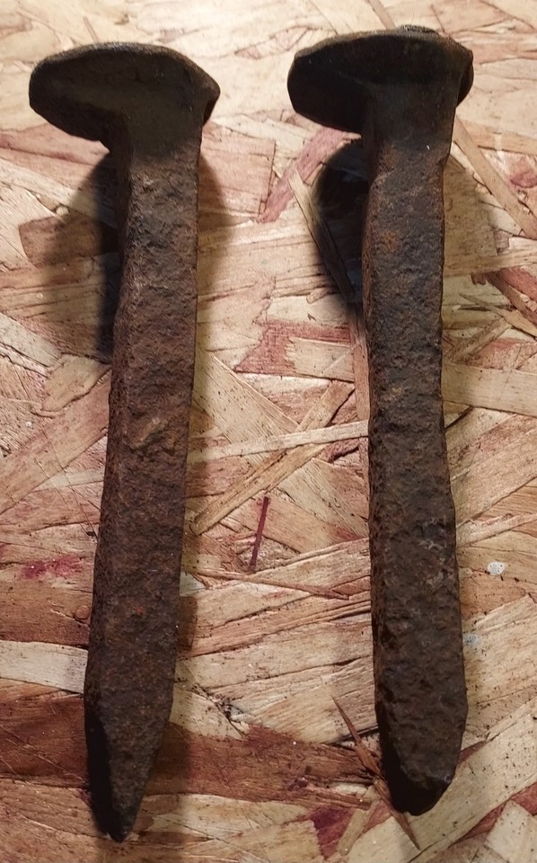 2-VINTAGE RAILROAD TRACK RUSTED IRON NAIL SPIKE 6 1/2 inch | eBay