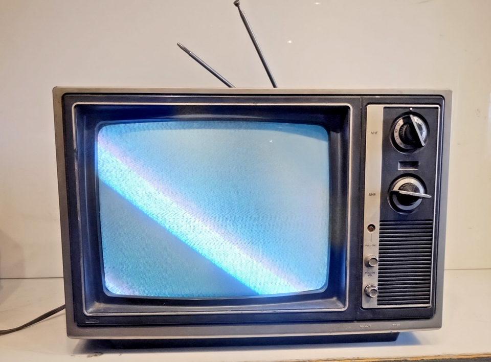 Sears Brand Zenith 13" Vintage CRT TV UHF VHF Cable Antenna Retro ...