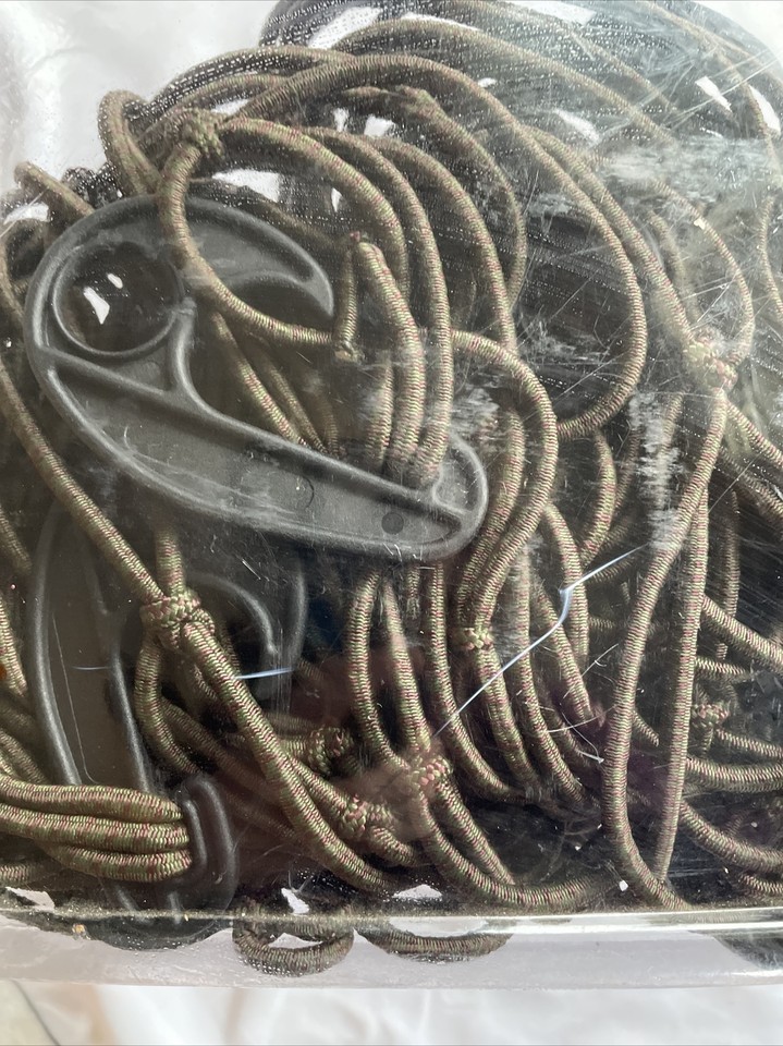 Heavy Duty Trailer Net. 48"x72" Haul Master. 16 multi position hooks ...