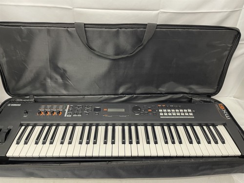 Yamaha MX61 61 Key Keyboard Music USB MIDI DAW Controller 1000 Sound ...