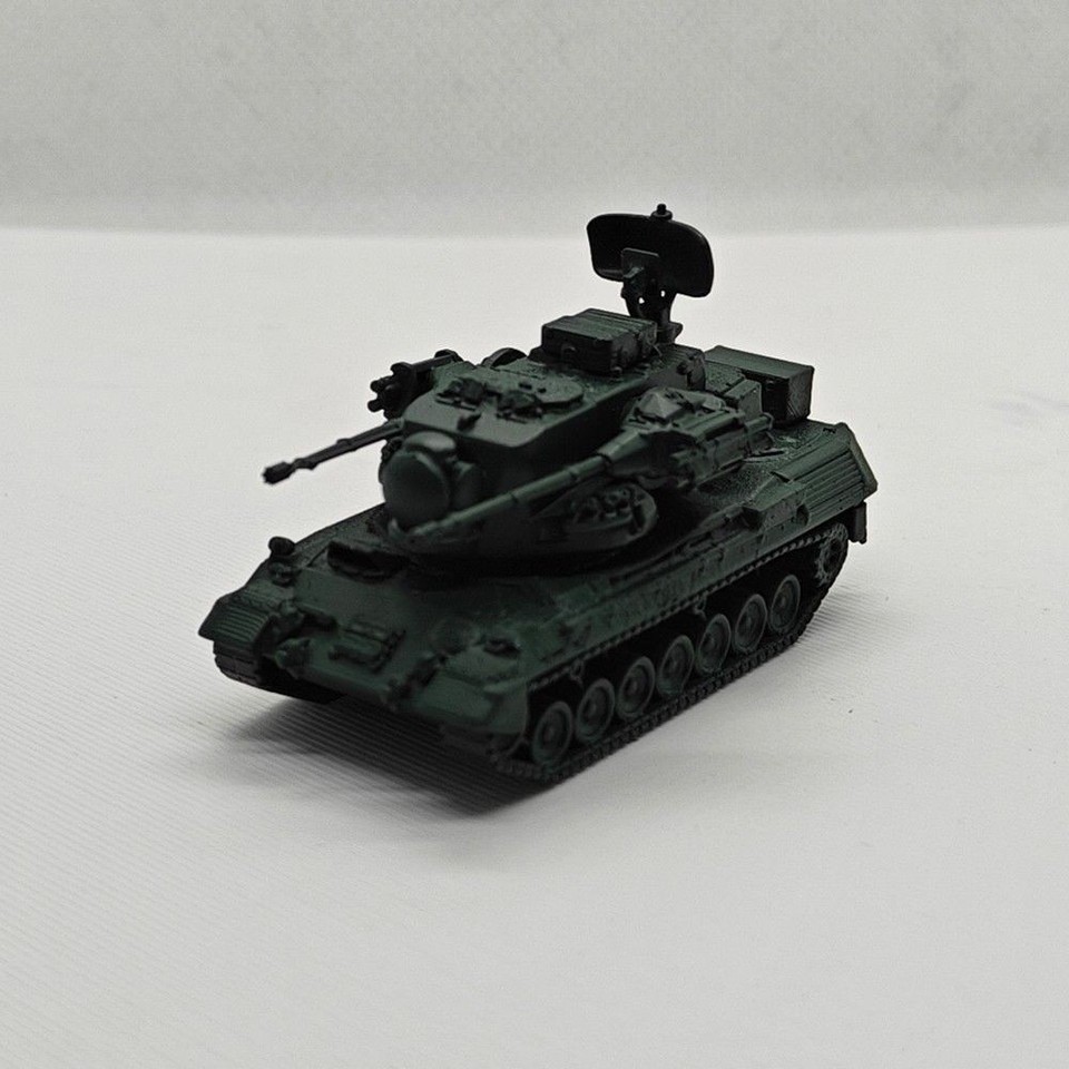 Finished Painted Military Model Kit German FlakPzGepard 1A2 SPAA | eBay