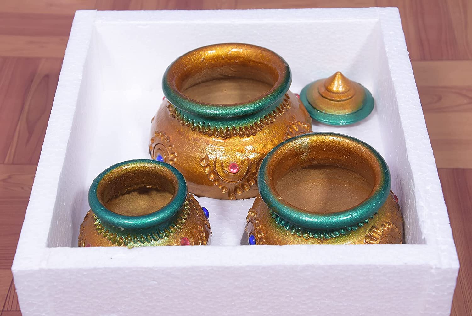 Divine Clay Kubera Lakshmi Pot Set Kubera Pot Brings Prosperity Good ...