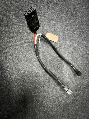 Rascal P327 Mini Power Chair Right Battery To Control Unit Connector | eBay