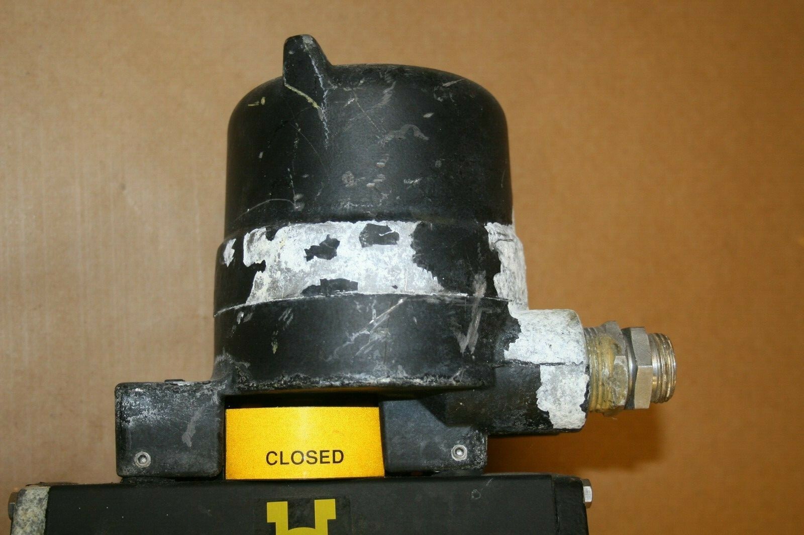 Keystone+K-Switch+with+Actuator+79U-006U-D000-A00+%26+Keystone+4%22 ...