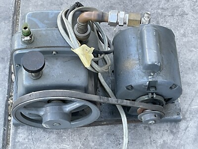 Vacuum - Cenco Hyvac