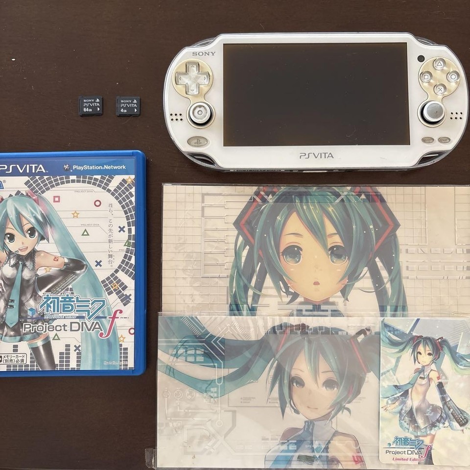 Sony PS Vita Hatsune Miku Limited Edition PCHJ-10002 Wi-Fi Crystal ...