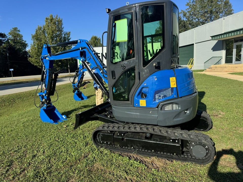 Rippa R32 Pro Mini excavator with Kubota V1505, 24/7 Support, Warranty ...