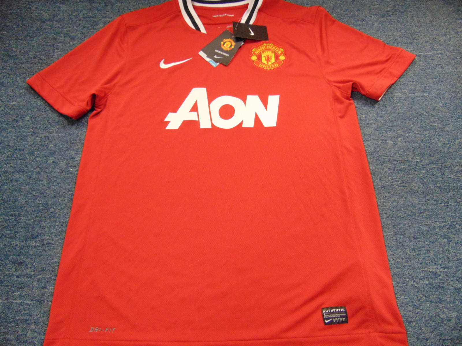 NEW NIKE AUTHENTIC DRI-FIT MANCHESTER UNITED CONCHA Y TORO SOCCER ...