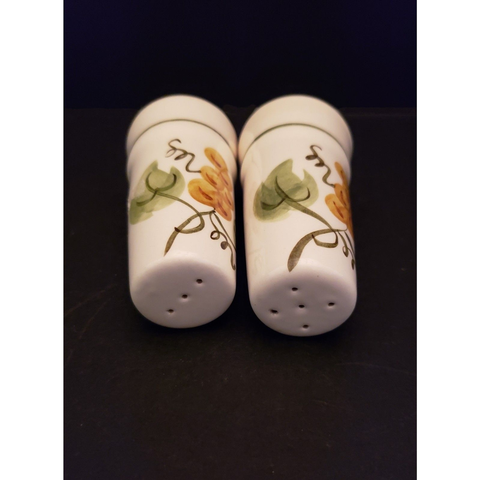 Vintage Stangl Pottery Salt Pepper Shakers Golden Grapes Pattern | eBay