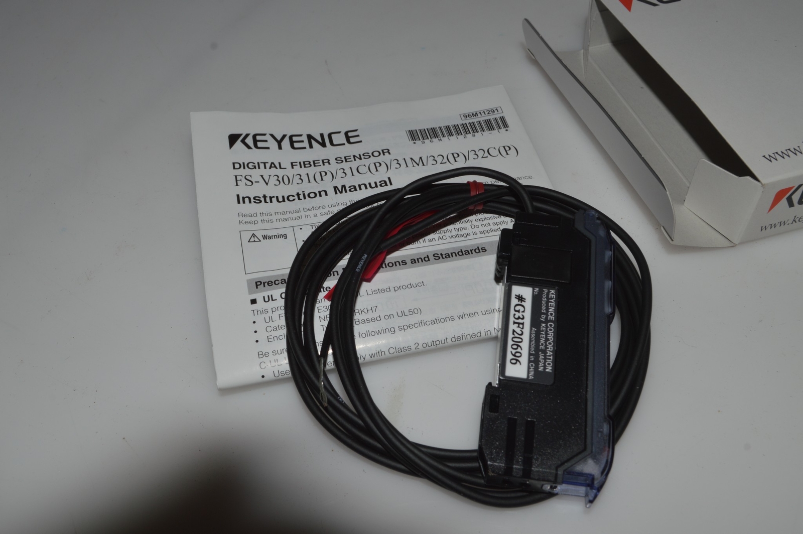 ^^ KEYENCE FS-V32P FIBER OPTIC SENSOR AMPLIFIER NEW IN BOX (CYN63) | eBay