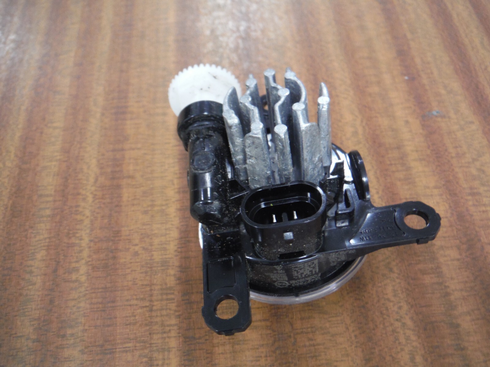 PEUGEOT 2008 2020 on Front right fog lamp 9831303680 | eBay UK