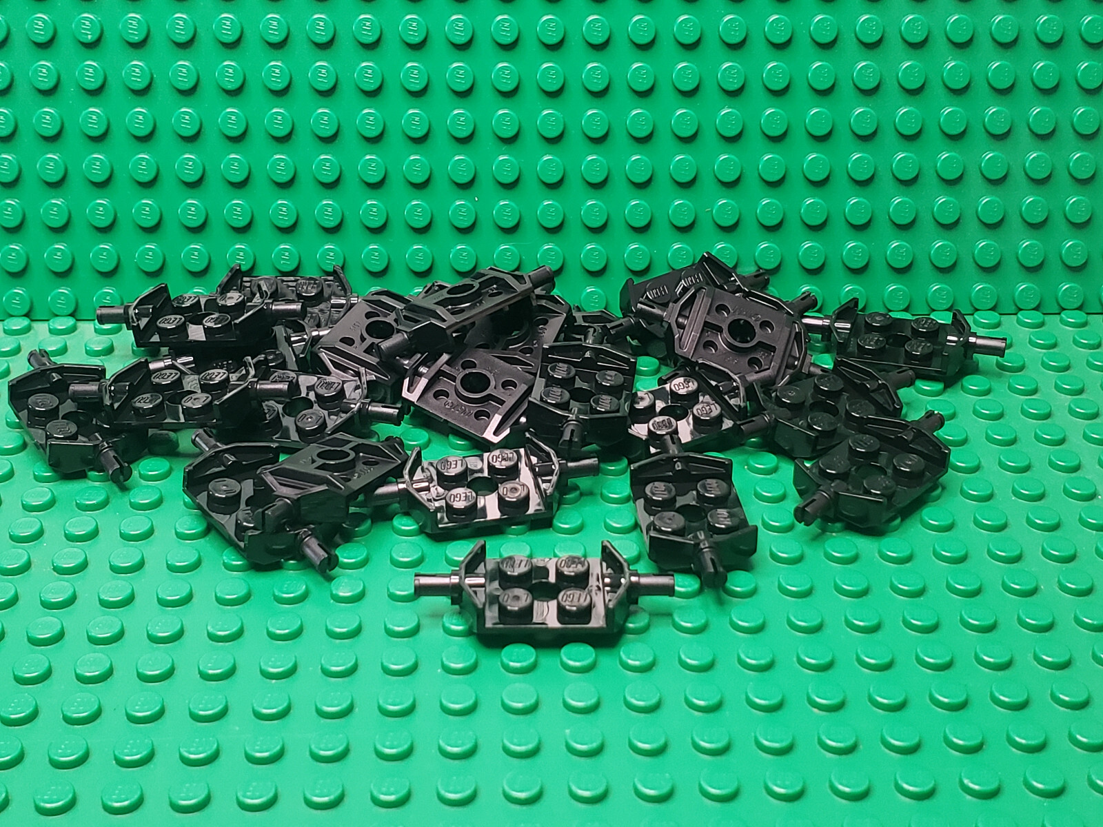 **25 CT LOT** Lego NEW black 2 x 2 modified plate W/ wheels holder | eBay