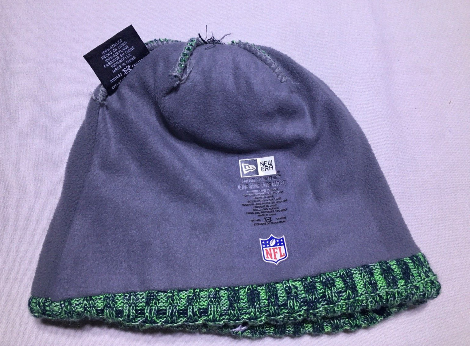 Men's *SEATTLE SEAHAWKS* New Era Knit Beanie Pom ONE SIZE Embroidered ...