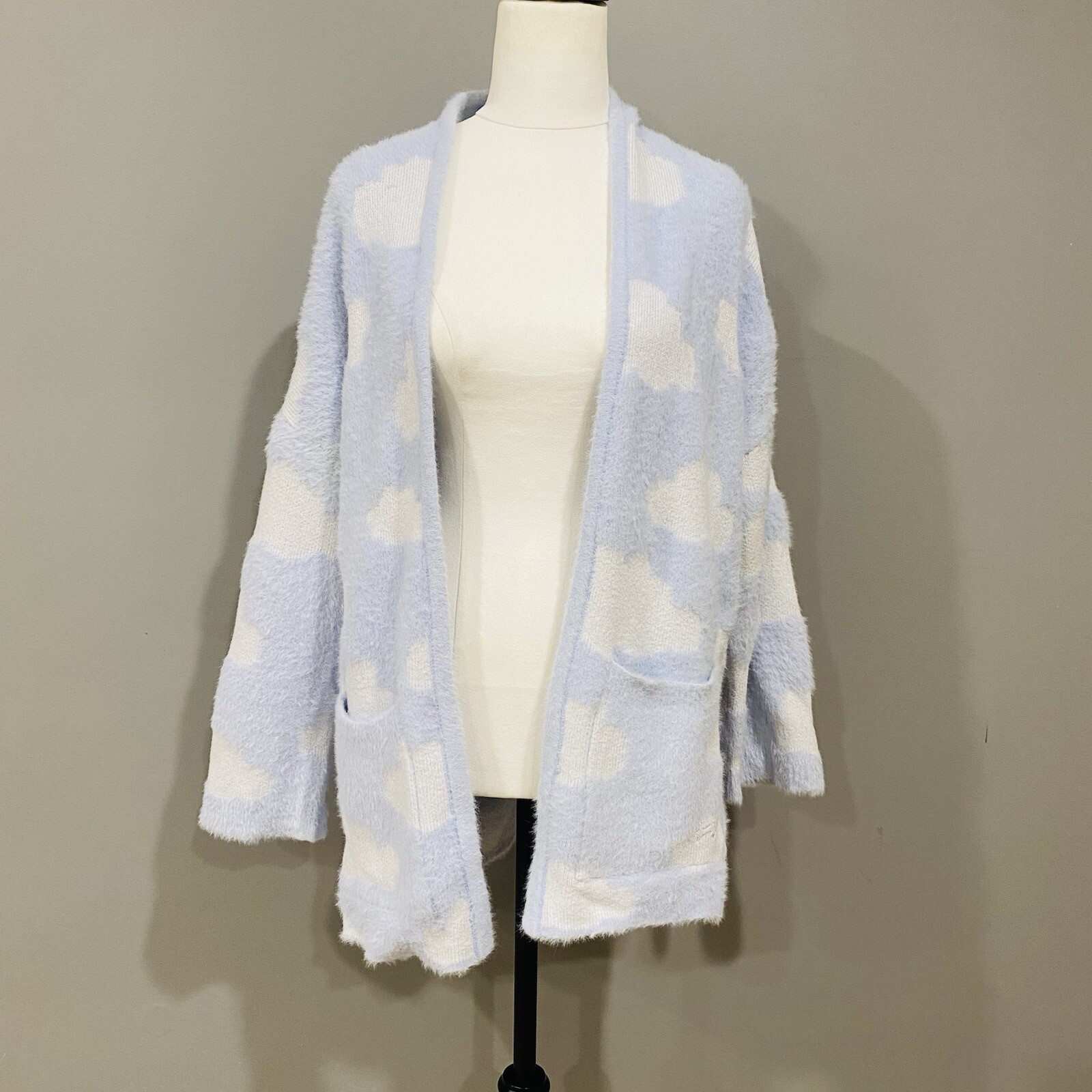 PETER ALEXANDER Blue Cloud Open Cardigan Size XS/S Fl… - Gem