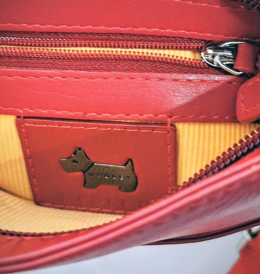 Ladies RADLEY Red Leather Crossbody Medium Handbag with Bag Charm - CG ...