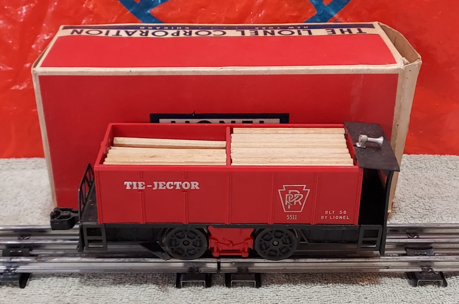 Lionel #55 Tie-Jector Car, in original box! motorized, a very nice ...