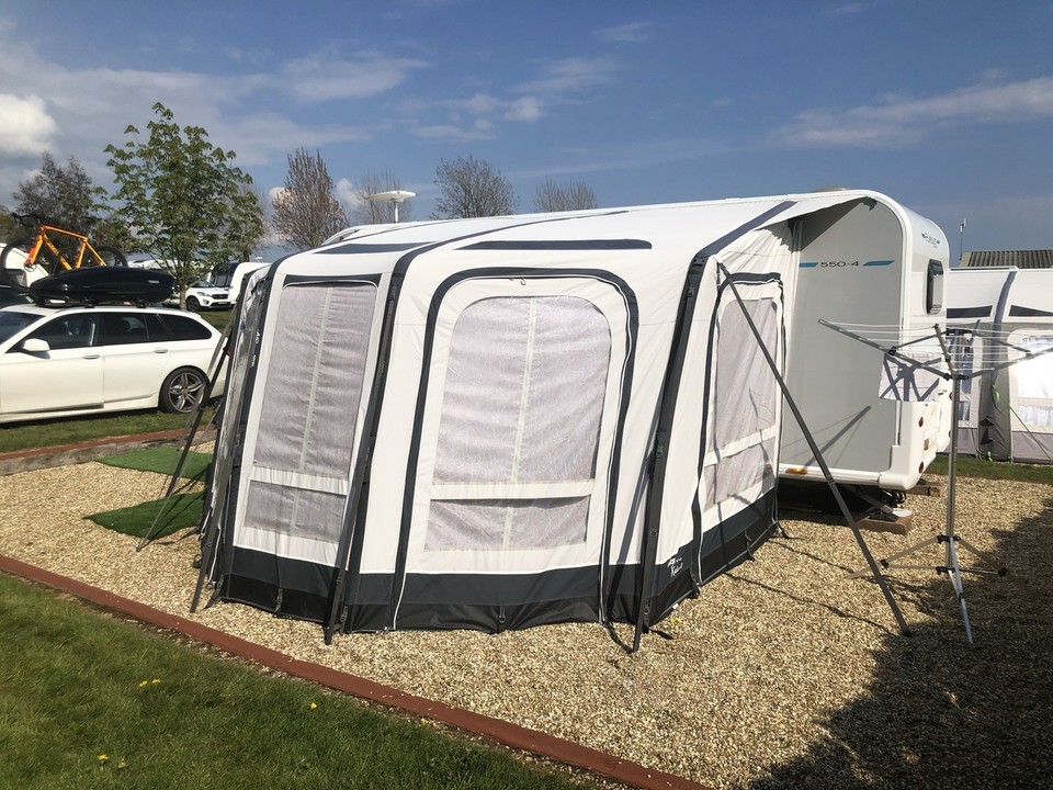 FOR SPARES AND PARTS - Vango kalari 3 , 380 Grey Violet plus fitted ...