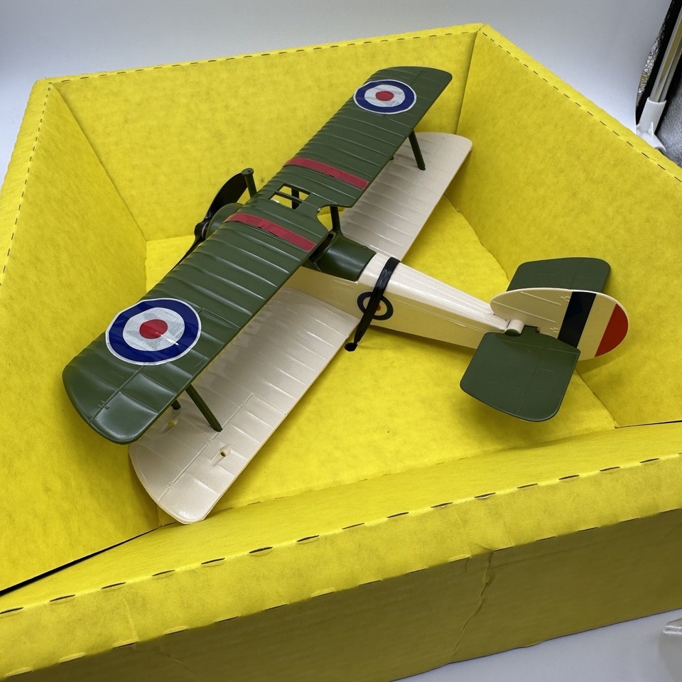 Cox Sopwith Camel WW1 Dogfighter .049 Eng Pwrd Line Control Airplane ...