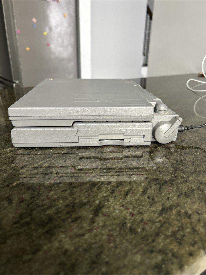 Apple Macintosh Powerbook 145 Laptop | Powers On | Sound Chimes | eBay