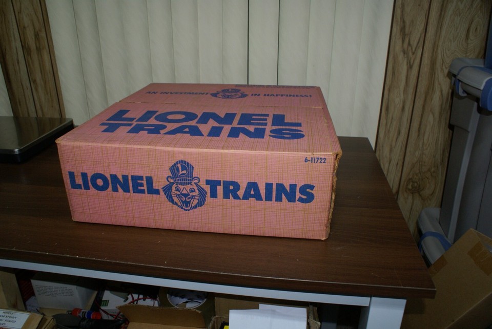 LIONEL O GAUGE 6-11722 GIRL'S STEAM LOCOMOTIVE TRAIN SET NEW NEVER OUT ...