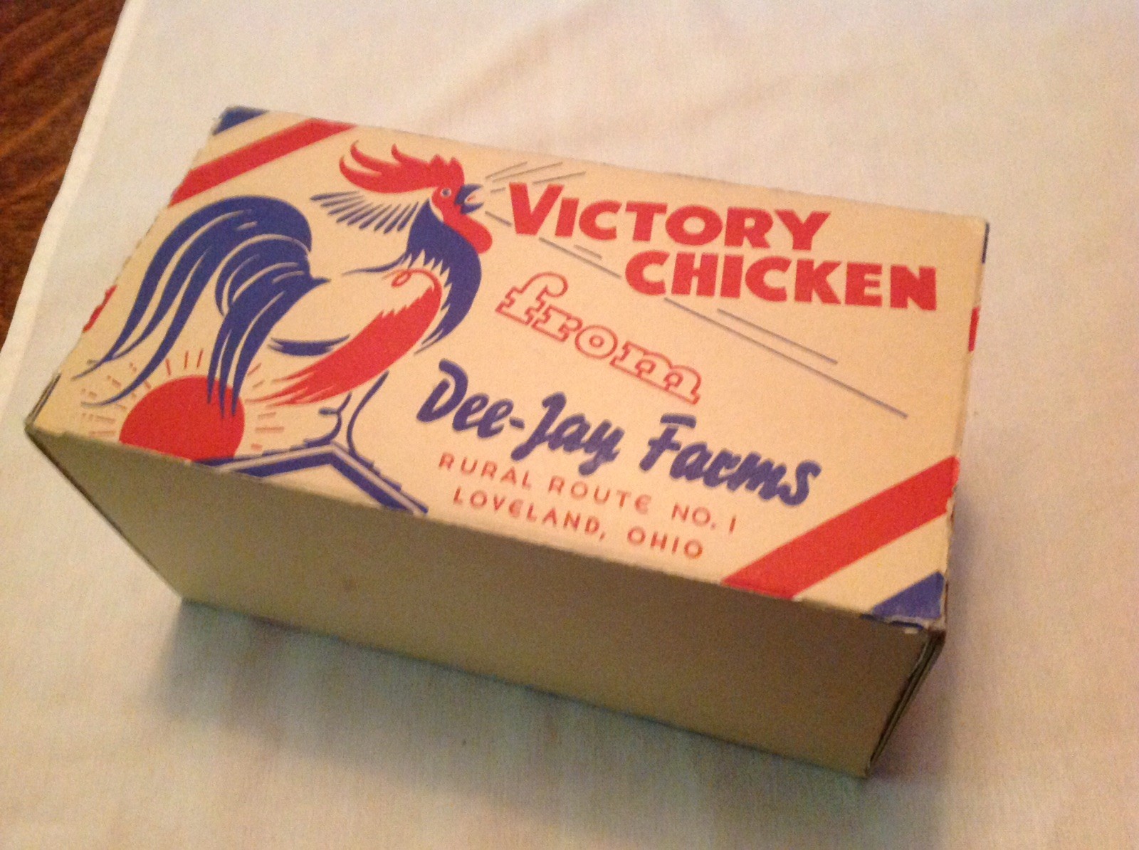 VICTORY CHICKEN From Dee Jay Farms, Loveland, Ohio Original Box | eBay