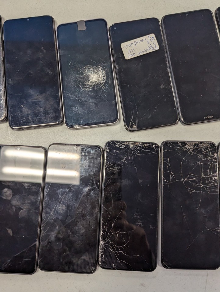 Lot of 21 mostly Samsung Phones & Smartphones Untested For Parts/Repair ...
