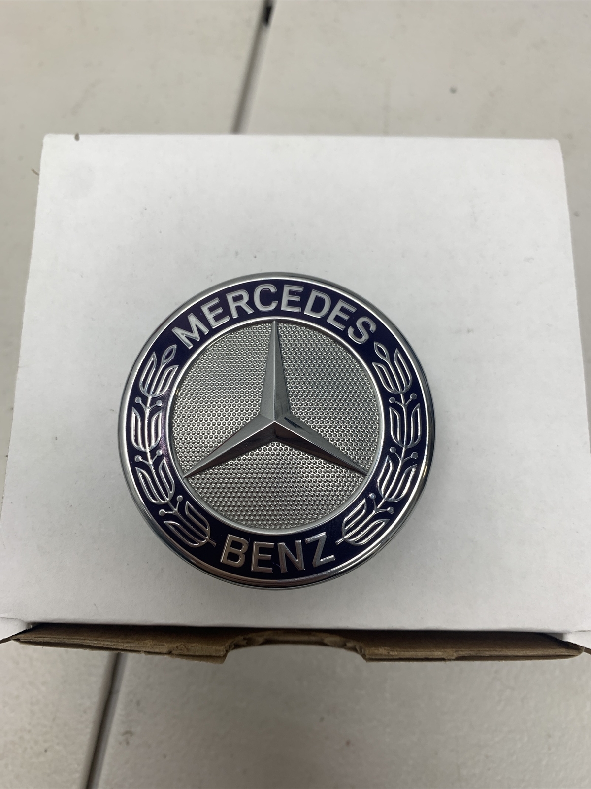 2015-17 Mercedes C Class W205 Hood Emblem OEM 2128170316 #254 | eBay