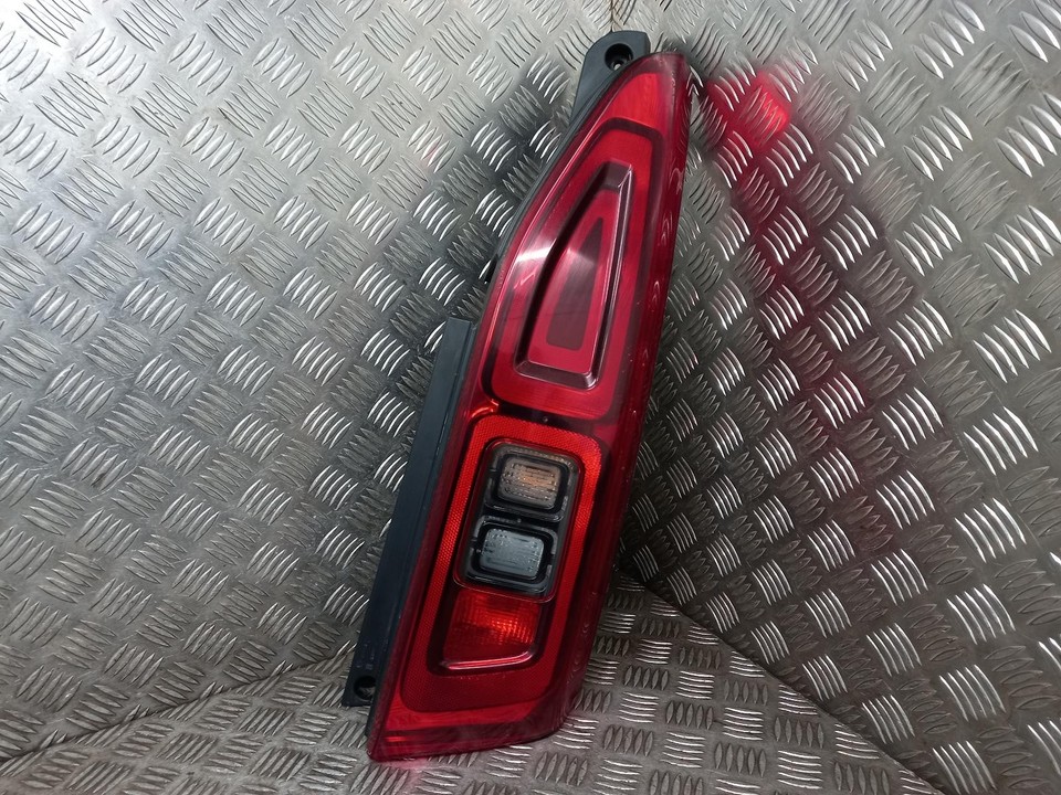 Citroen Berlingo Mk3 Right Rear Taillight 1.5L Diesel 9820555080 2019 ...