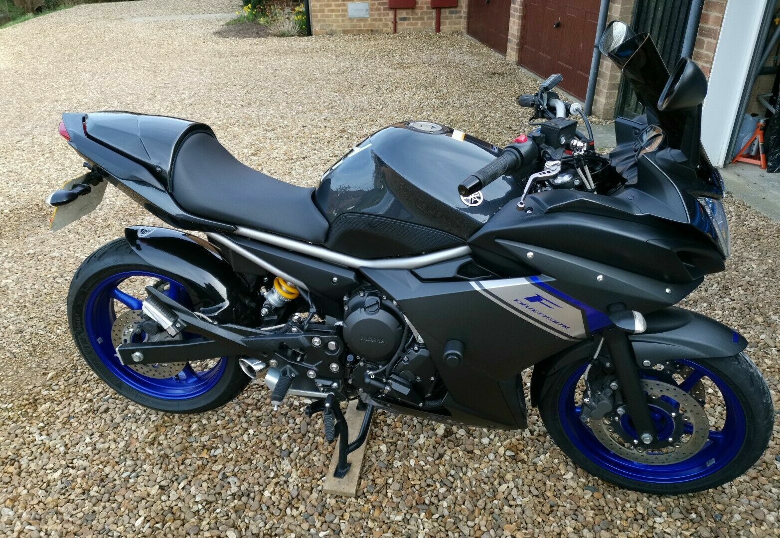 YAMAHA XJ6 DIVERSION F 2010 2017 CRASH PROTECTION KNOB PUCKS FAIRING ...