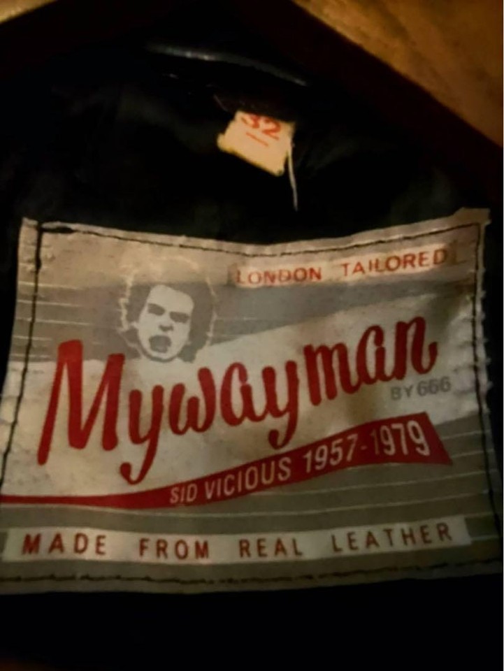 Sid Tag Talon Zip Wearing Model 666 My Wayman | eBay