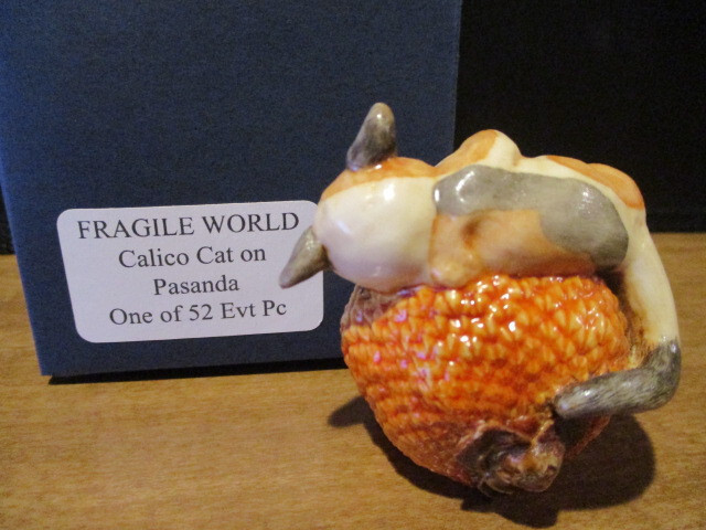 Harmony Kingdom MP's Fragile World Calico Cat on Pasanda Marble Resin ...