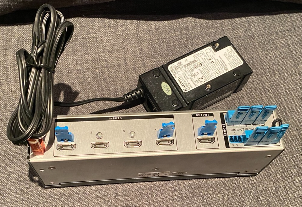 Extron sw4 hd 4k 4-input HDMI switcher and power supply | eBay UK