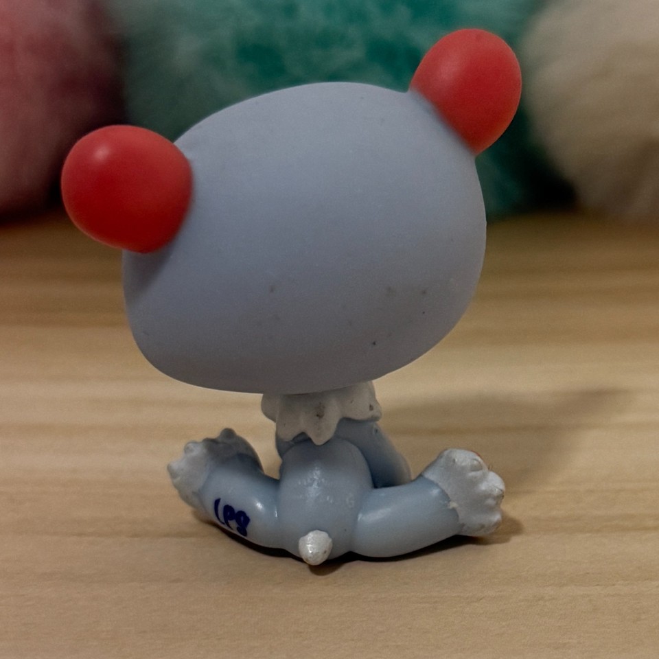 Authentic Littlest Pet Shop LPS #1747 Blue Grey Polar Bear Accessories ...