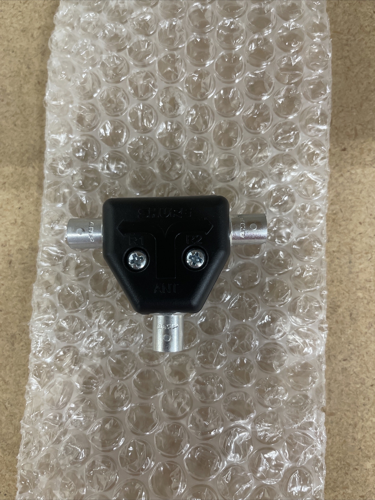 Shure Antenna Signal Splitter - UA221 for sale online | eBay