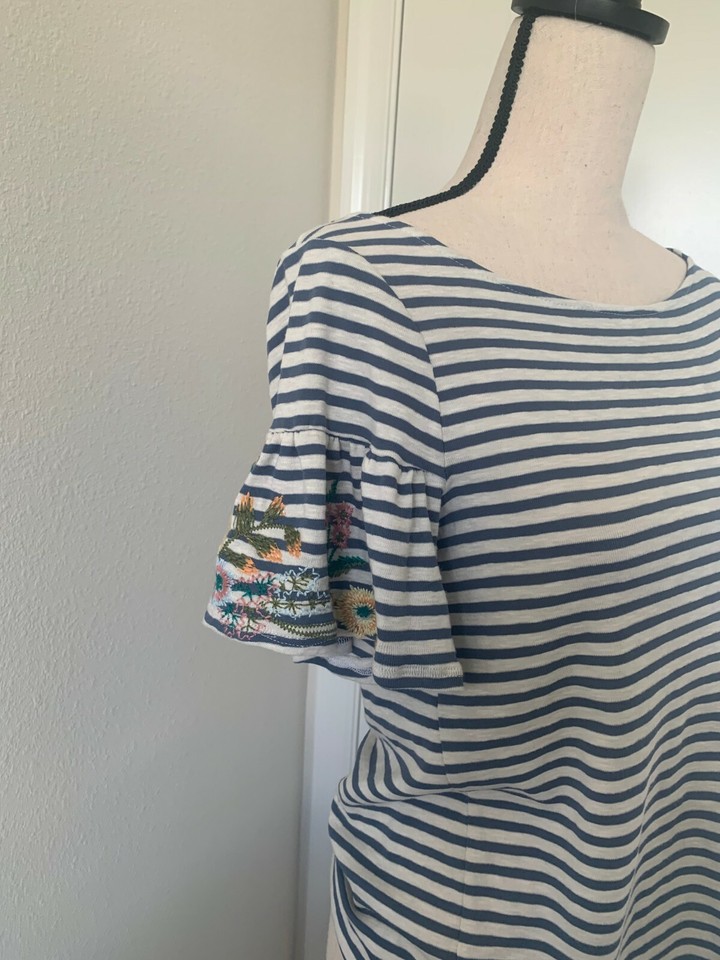 Anthropologie Eric & Ali Women's Blue Striped T-Shirt W/ Floral Detail ...