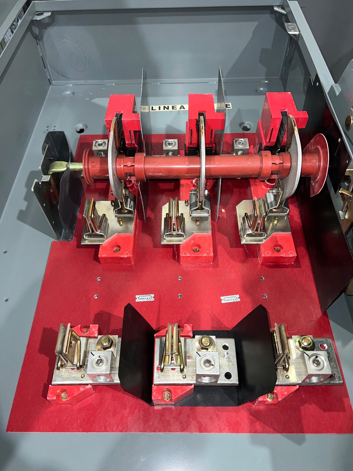 Square D H365 Series E04 400 Amp, 600 Volt 3P3W Fusible Disconnect ...