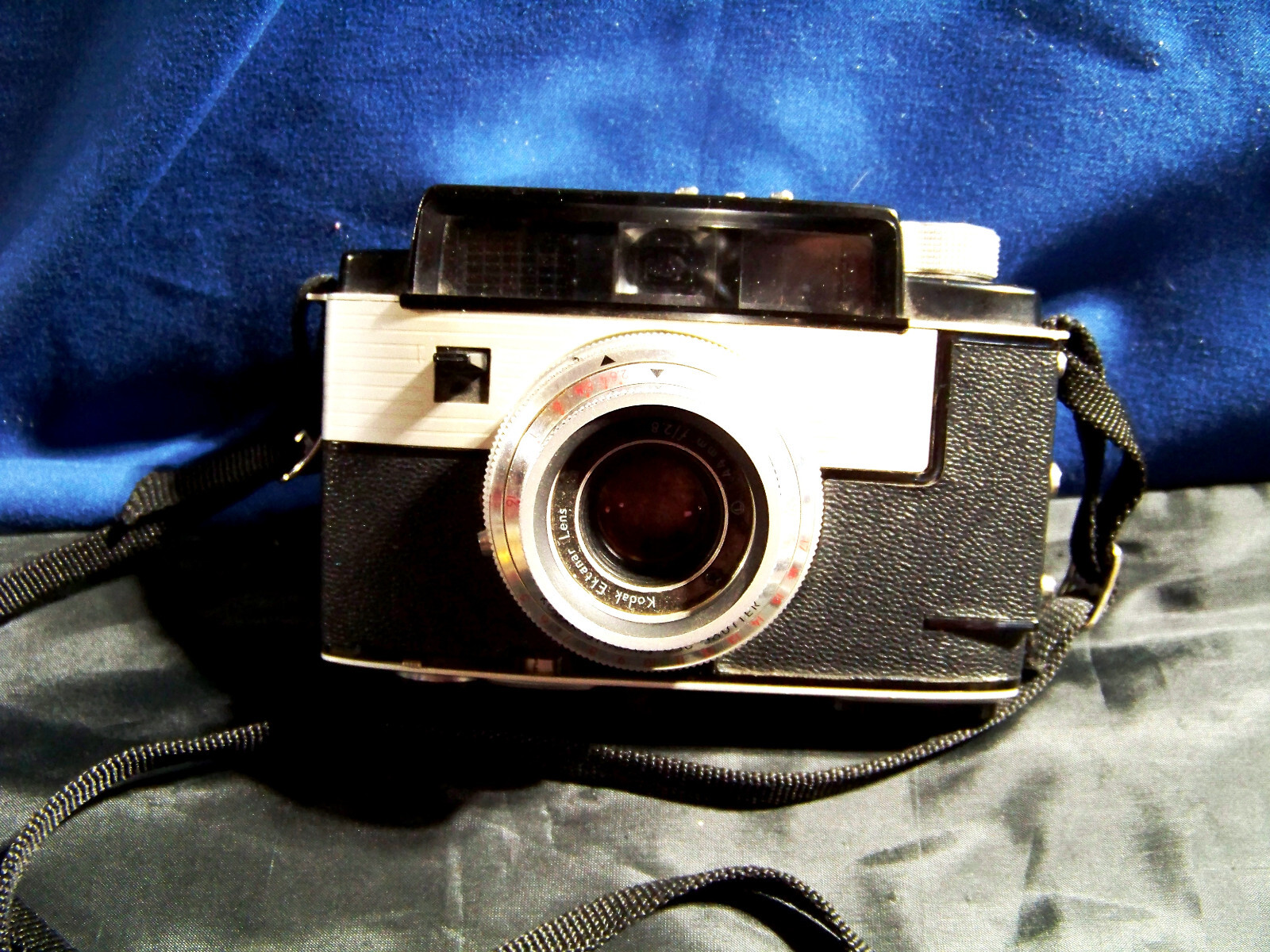 Kodak Signet 50 Camera W/ Original Lens Ektannar 44mm Uses 135 Film ...
