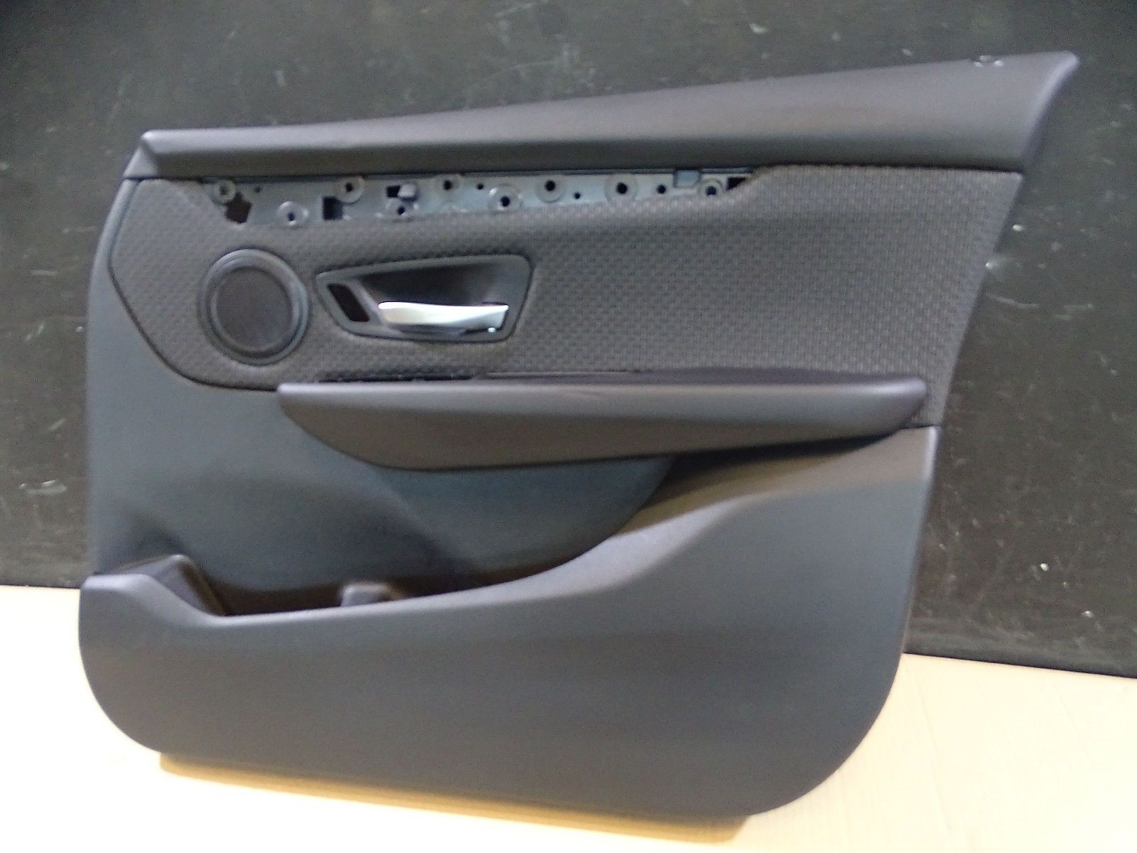 BMW 2er F45 Active Tourer Türverkleidung Stoff Grid Anthrazit vorne ...