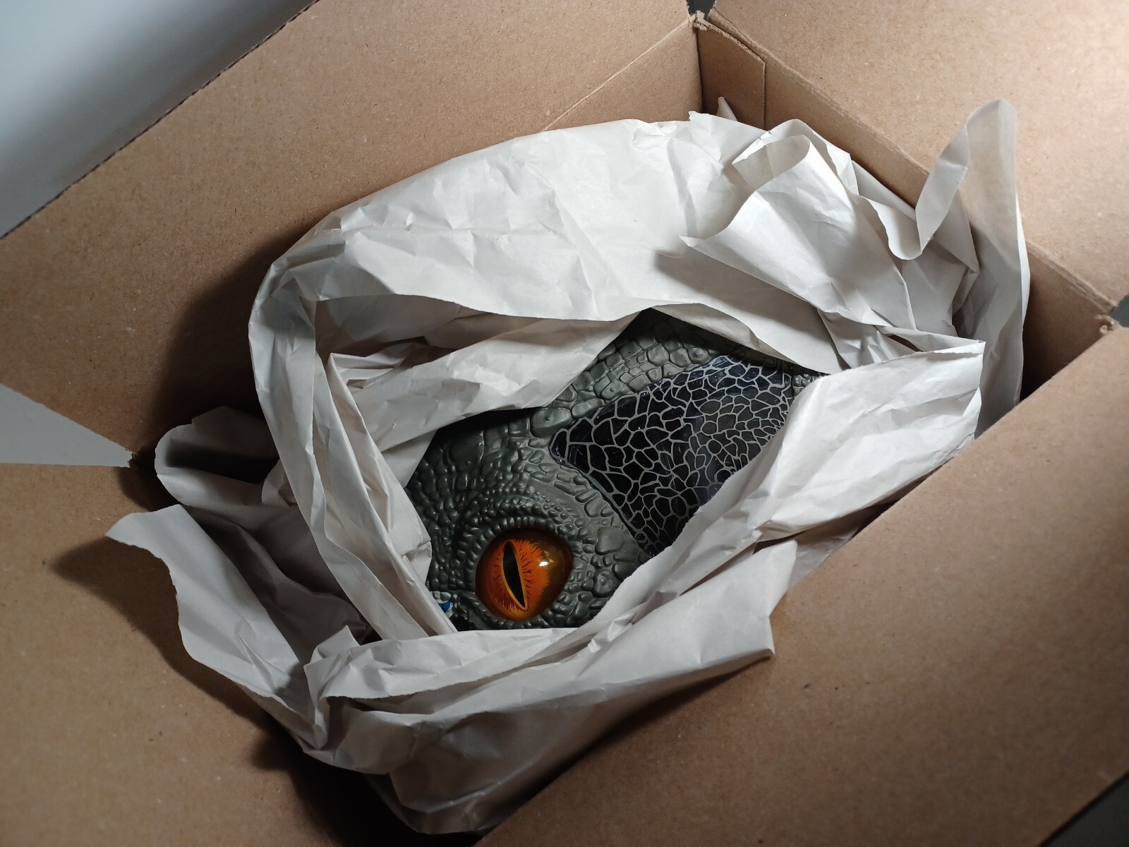 BLUE VELOCIRAPTOR MASK Jurassic World Moveable Jaw Raptor Dinosaur Mask ...